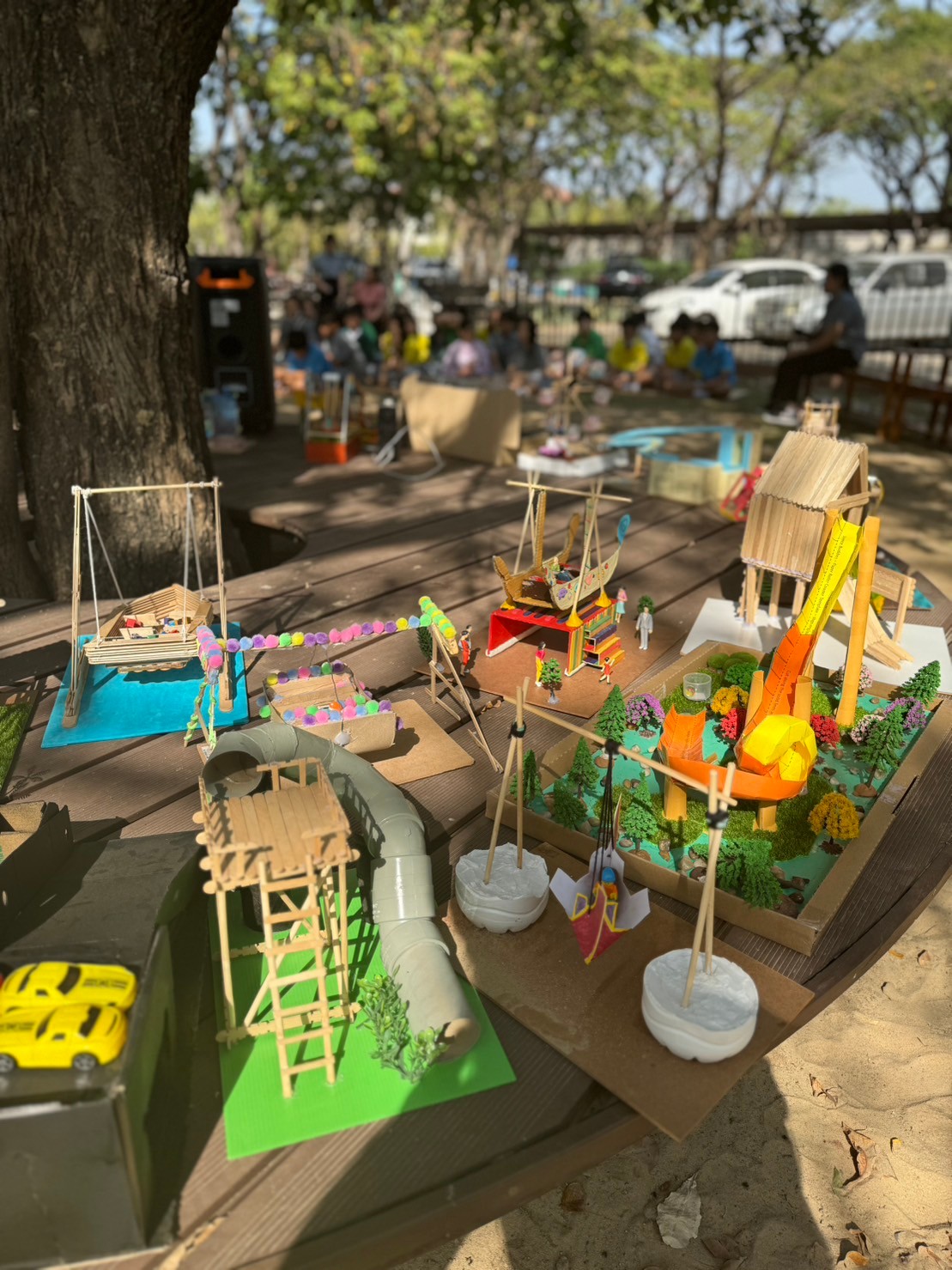 FAIR GROUND ทำเรื่องเล่น ๆ ให้เป็นเรื่องใหญ่ – Plookpanya School